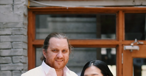 Đạo diễn Aaron Toronto lý giải về cái kết của "Đêm tối rực rỡ!"