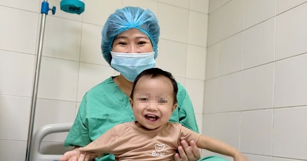 Bệnh nhi 15 tháng tuổi được ghép gan thành công tại Bệnh viện Trung ương Huế